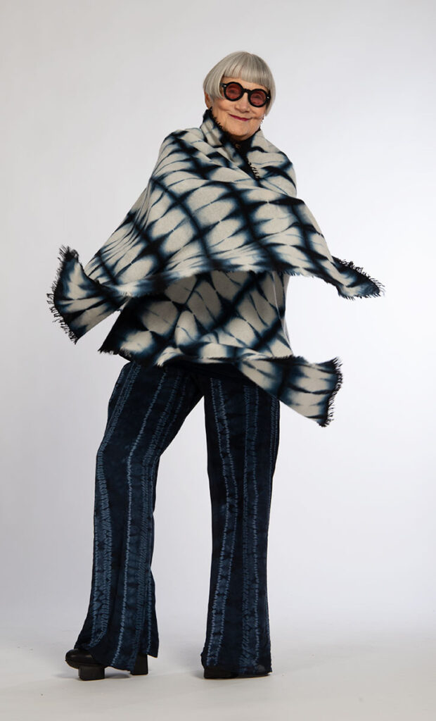Mary_Jaeger-RectangularIllusionalCashmereShawl | Surface Design Association