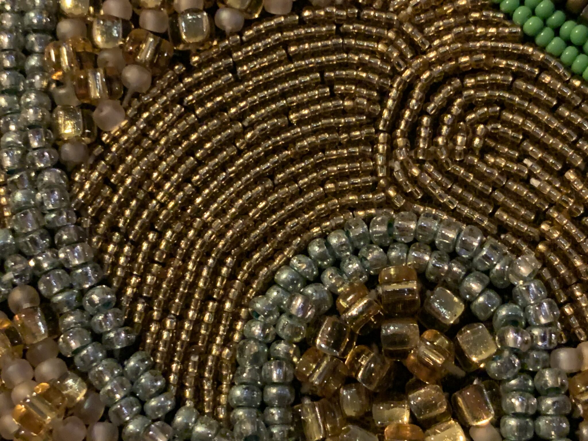 "Mesmerizingly Beautiful Beaded Art Captures the Bewilderment of This ...